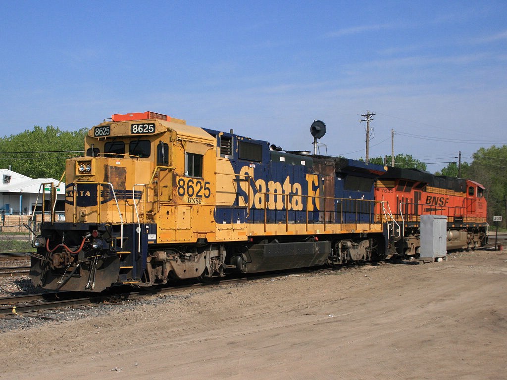BNSF 8625